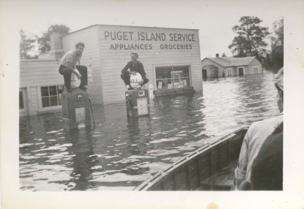 History – Puget Island Diking District